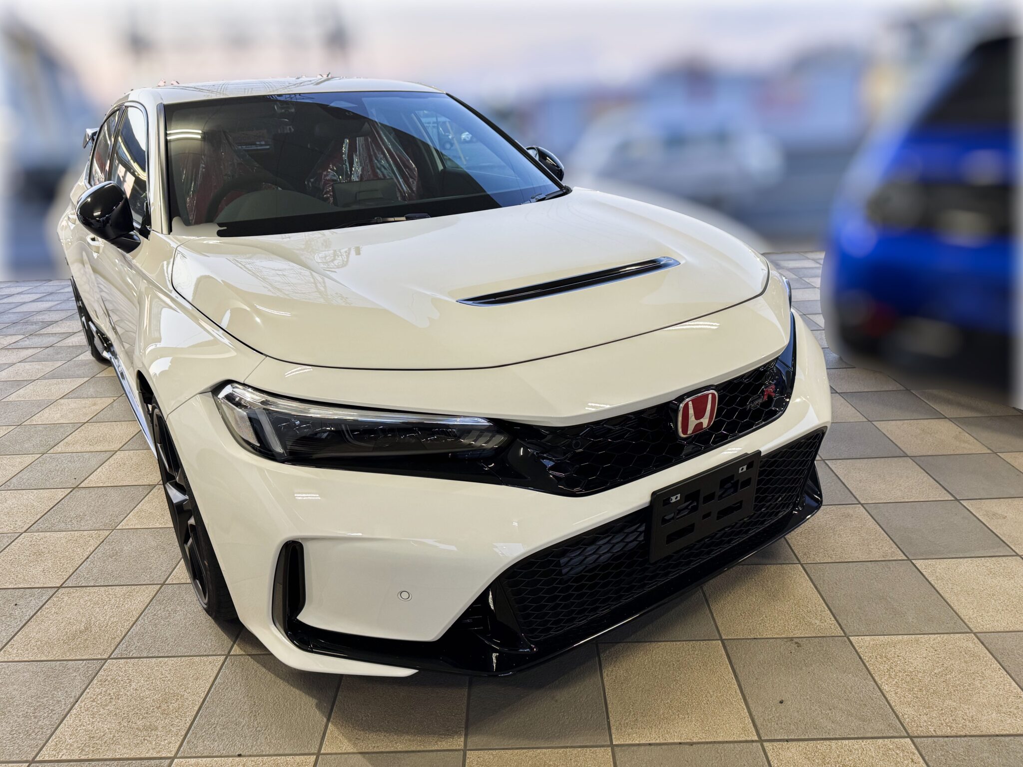届いたCIVIC TYPE R（6BA-FL5）を見てきました | Deller's Cars